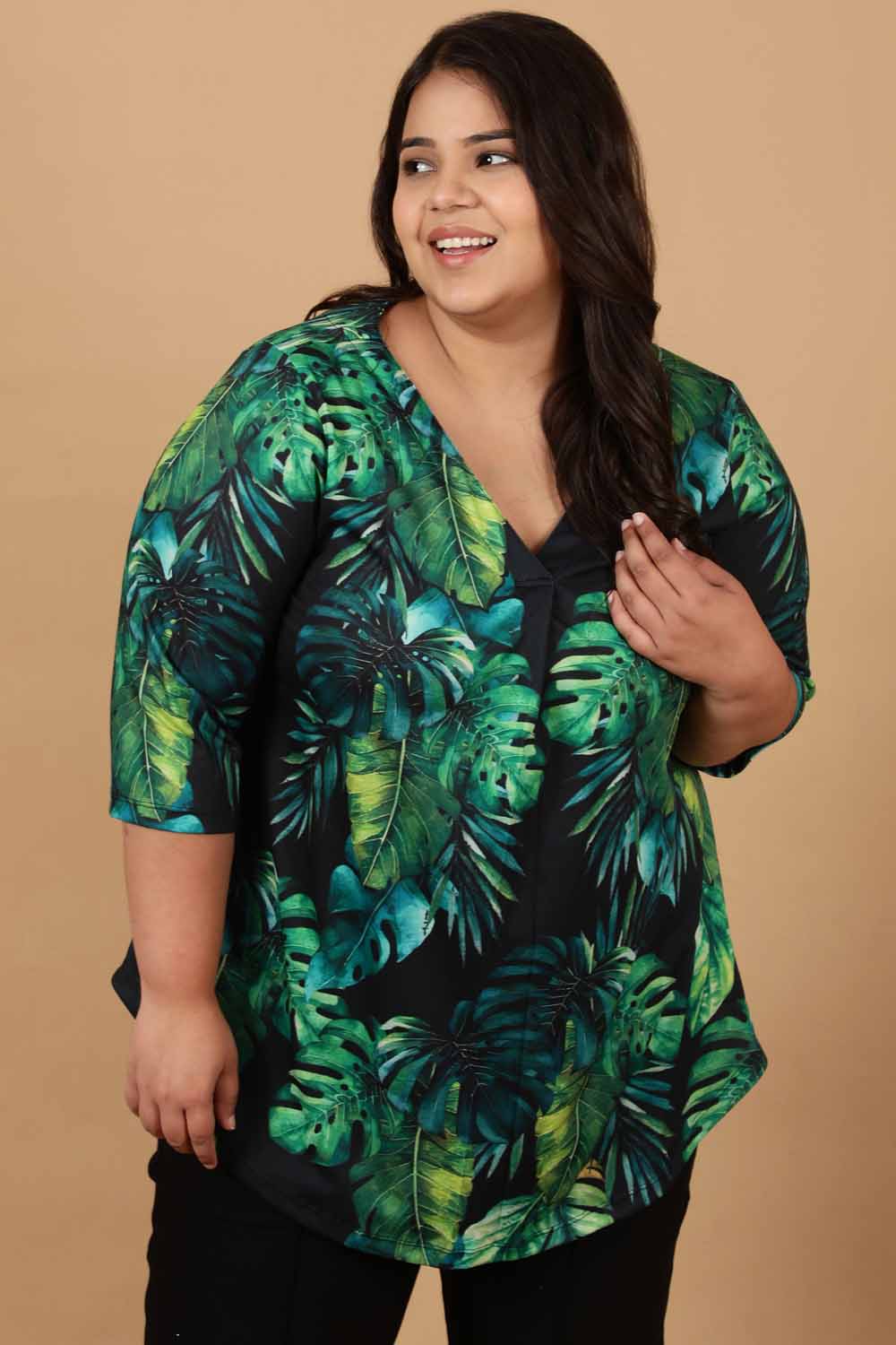 Plus Size Plus Size Midnight Tropical Printed Centre Pleat Top Online ...